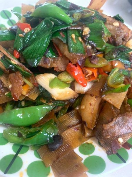 香干回锅肉怎么做_香干回锅肉家常做法-第3张图片-山城妙识 香干回锅肉怎么做_香干回锅肉家常做法-第3张图片-山城妙识