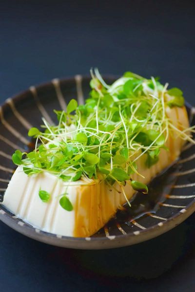 香椿苗怎么做好吃_香椿苗的吃法大全-第1张图片-山城妙识 香椿苗怎么做好吃_香椿苗的吃法大全-第1张图片-山城妙识