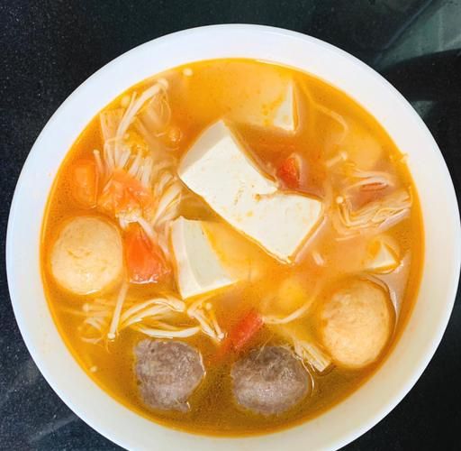 西红柿牛肉丸子汤怎么做_牛肉丸子汤家常做法-第3张图片-山城妙识 西红柿牛肉丸子汤怎么做_牛肉丸子汤家常做法-第3张图片-山城妙识