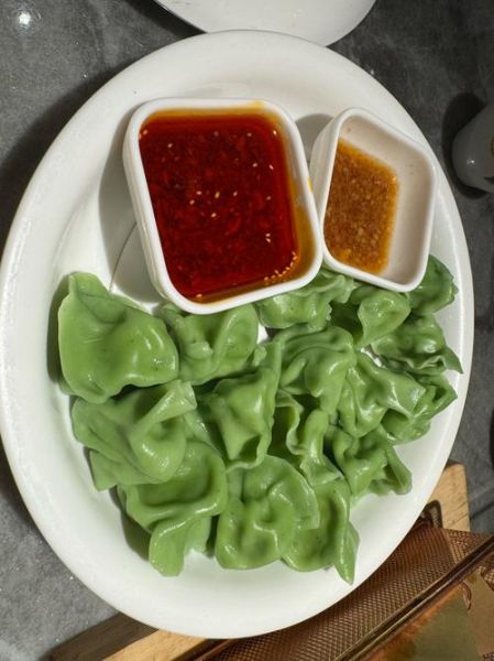 鲅鱼和什么包饺子好吃_经典搭配与创意组合-第1张图片-山城妙识