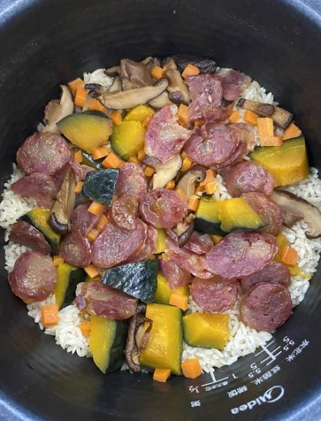 腊肠米饭电饭锅怎么做_腊肠米饭电饭锅做法大全-第2张图片-山城妙识 腊肠米饭电饭锅怎么做_腊肠米饭电饭锅做法大全-第2张图片-山城妙识