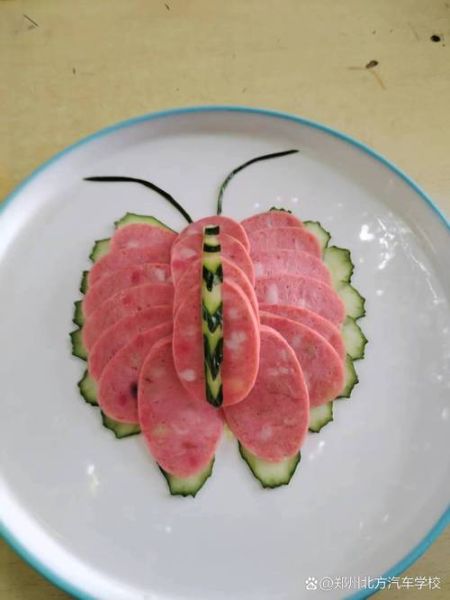 凉菜冷拼盘花样图片_怎么做简单又好看-第3张图片-山城妙识