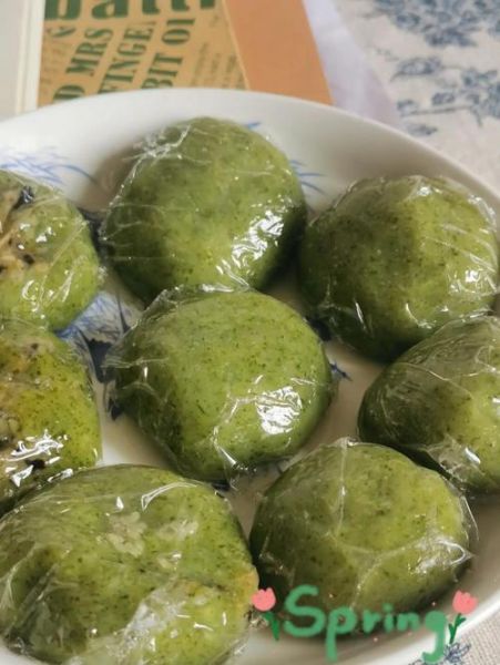 艾粄的做法视频_艾粄怎么蒸不粘手-第1张图片-山城妙识 艾粄的做法视频_艾粄怎么蒸不粘手-第1张图片-山城妙识