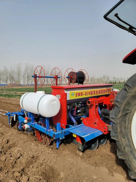 花生收获机多少钱一台_花生收获机一天能收多少亩-第2张图片-山城妙识 花生收获机多少钱一台_花生收获机一天能收多少亩-第2张图片-山城妙识