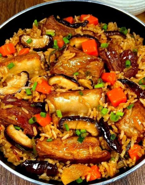 排骨焖饭怎么做_排骨焖饭的家常做法-第1张图片-山城妙识 排骨焖饭怎么做_排骨焖饭的家常做法-第1张图片-山城妙识