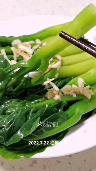 清炒芥兰怎么做_清炒芥兰焯水几分钟-第1张图片-山城妙识