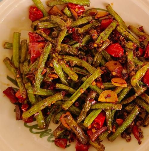 红豆角怎么做好吃_红豆角的家常做法-第2张图片-山城妙识 红豆角怎么做好吃_红豆角的家常做法-第2张图片-山城妙识