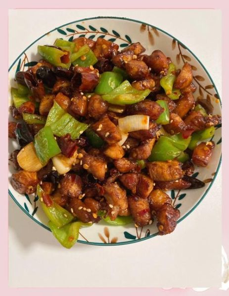 辣子鸡丁怎么做_家常简单做法-第2张图片-山城妙识