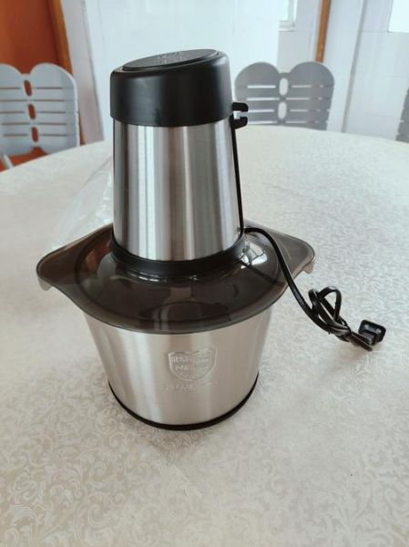 料理机和绞肉机哪个好_家用绞肉机有必要买吗-第2张图片-山城妙识 料理机和绞肉机哪个好_家用绞肉机有必要买吗-第2张图片-山城妙识