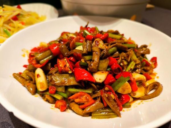 赣菜网有哪些地道赣菜_赣菜网推荐必吃菜品-第1张图片-山城妙识