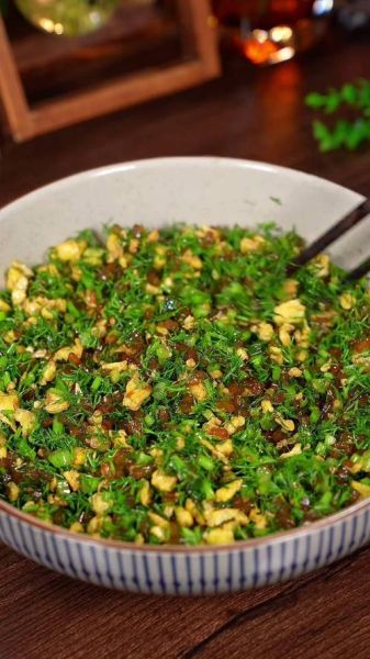 茴香馅饺子怎么调馅好吃_茴香饺子馅的秘诀-第1张图片-山城妙识 茴香馅饺子怎么调馅好吃_茴香饺子馅的秘诀-第1张图片-山城妙识