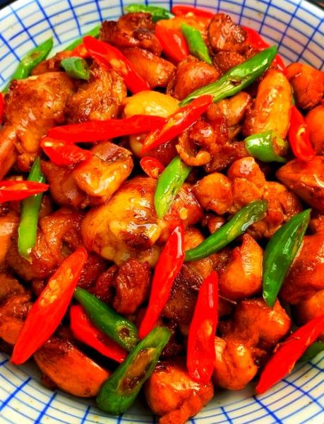 香辣鸡腿怎么做_香辣鸡腿腌制多久入味-第1张图片-山城妙识