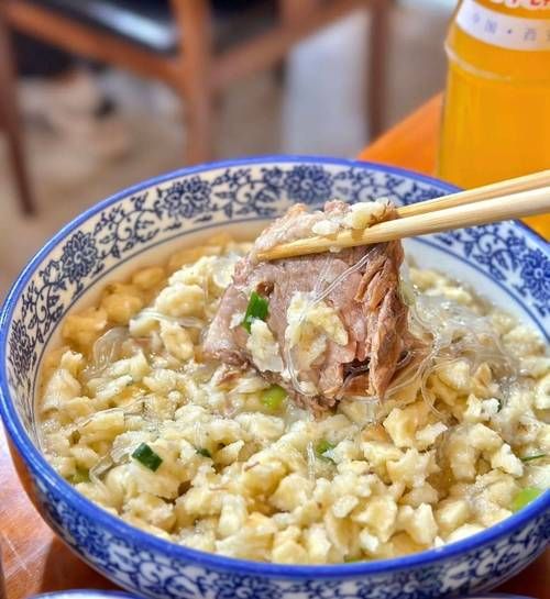 陕西羊肉泡馍汤怎么做_正宗配方比例是多少-第2张图片-山城妙识 陕西羊肉泡馍汤怎么做_正宗配方比例是多少-第2张图片-山城妙识