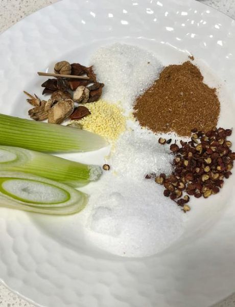 香酥排骨怎么做才酥脆_香酥排骨腌制配方-第1张图片-山城妙识