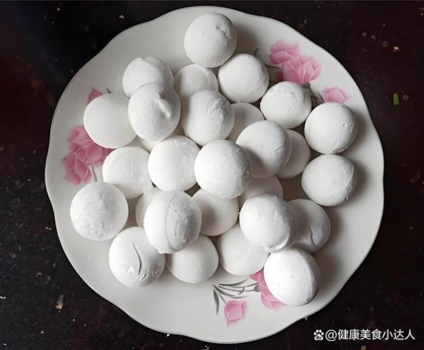 冷冻元宵怎么煮不破_冷冻元宵煮多久才熟-第1张图片-山城妙识 冷冻元宵怎么煮不破_冷冻元宵煮多久才熟-第1张图片-山城妙识