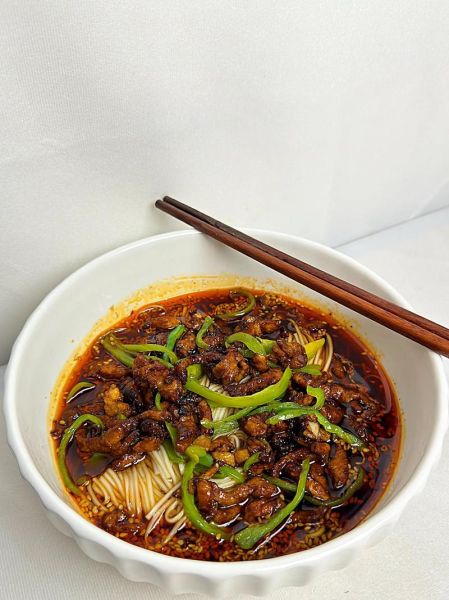 肉丝面条怎么做好吃又简单_肉丝面家常做法-第1张图片-山城妙识 肉丝面条怎么做好吃又简单_肉丝面家常做法-第1张图片-山城妙识