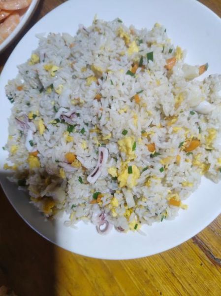 海鲜炒饭用什么米_海鲜炒饭配料有哪些-第2张图片-山城妙识 海鲜炒饭用什么米_海鲜炒饭配料有哪些-第2张图片-山城妙识