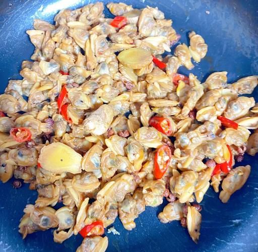 蛤蜊肉怎么炒不腥_蛤蜊肉焯水还是直接炒-第3张图片-山城妙识
