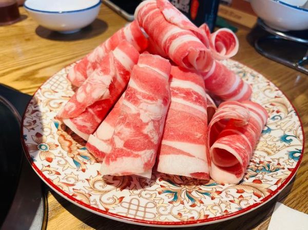 老北京涮羊肉怎么吃_正宗蘸料怎么调-第1张图片-山城妙识 老北京涮羊肉怎么吃_正宗蘸料怎么调-第1张图片-山城妙识