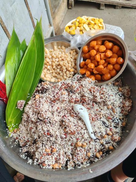 碱水粽子怎么做_碱水粽子与普通粽子的区别-第3张图片-山城妙识