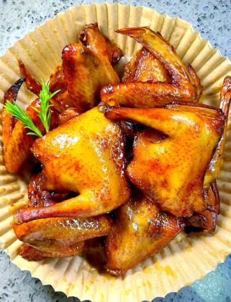 红烧鸽子怎么做好吃_红烧鸽子焯水还是不焯水-第1张图片-山城妙识 红烧鸽子怎么做好吃_红烧鸽子焯水还是不焯水-第1张图片-山城妙识