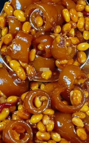 炖猪皮怎么做不腥_炖猪皮的做法大全窍门-第3张图片-山城妙识 炖猪皮怎么做不腥_炖猪皮的做法大全窍门-第3张图片-山城妙识