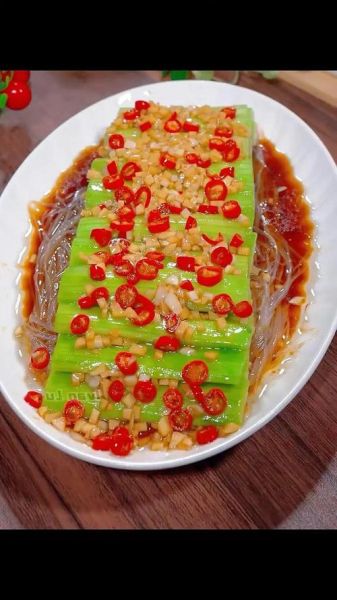 夏天适合吃什么菜及做法_夏天吃什么菜最开胃-第2张图片-山城妙识 夏天适合吃什么菜及做法_夏天吃什么菜最开胃-第2张图片-山城妙识