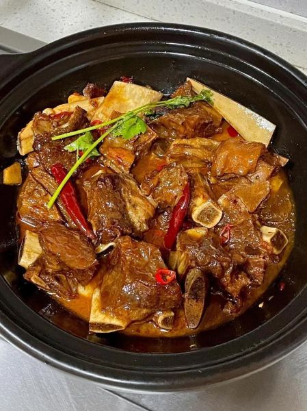 红烧牛排怎么做_红烧牛排需要焯水吗-第2张图片-山城妙识 红烧牛排怎么做_红烧牛排需要焯水吗-第2张图片-山城妙识