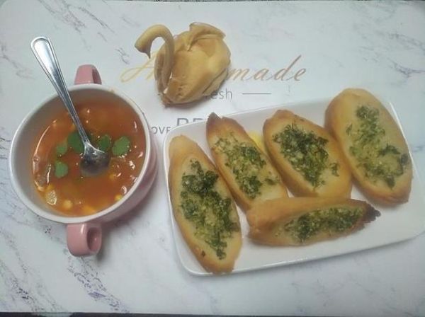 罗宋汤面包怎么做_罗宋汤面包热量高吗-第3张图片-山城妙识