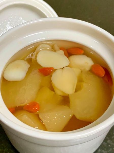 电炖锅甜品食谱_电炖锅怎么做甜品-第1张图片-山城妙识 电炖锅甜品食谱_电炖锅怎么做甜品-第1张图片-山城妙识