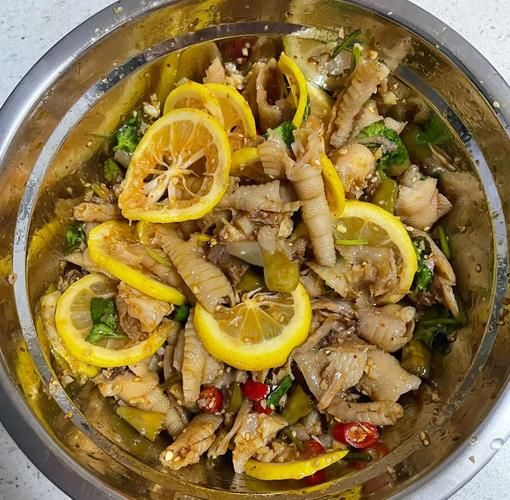 酸甜无骨鸡爪怎么做_无骨鸡爪去骨技巧-第1张图片-山城妙识 酸甜无骨鸡爪怎么做_无骨鸡爪去骨技巧-第1张图片-山城妙识