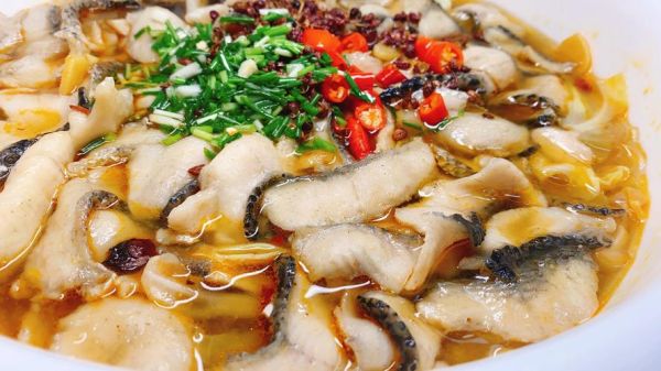 水煮黑鱼图片高清大图_怎么做才麻辣鲜香-第2张图片-山城妙识