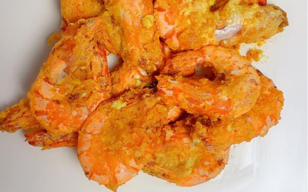 金沙虾怎么做_金沙虾的做法步骤-第1张图片-山城妙识