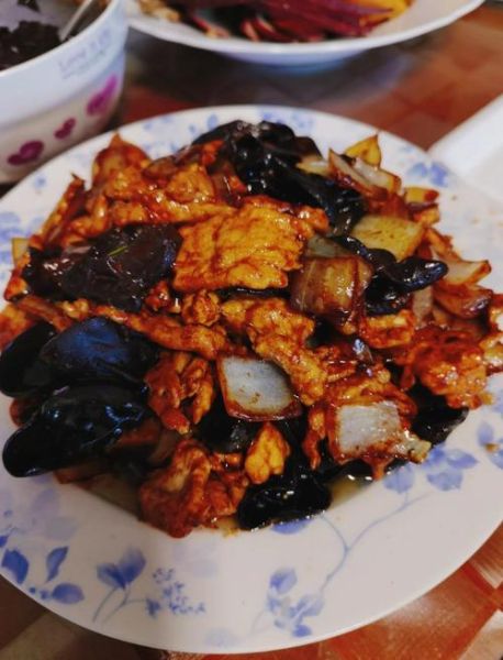 山西过油肉正宗做法_山西过油肉为什么香-第1张图片-山城妙识 山西过油肉正宗做法_山西过油肉为什么香-第1张图片-山城妙识