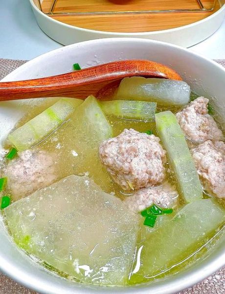 冬瓜肉丸汤的做法窍门_冬瓜肉丸汤怎么做好吃-第1张图片-山城妙识