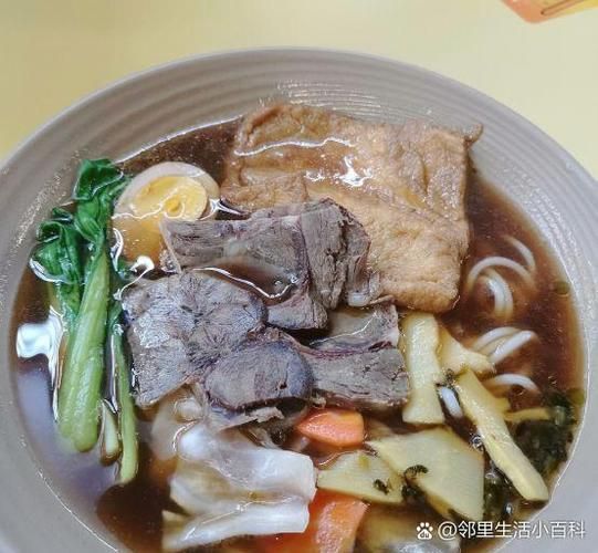 牛肉粉怎么做_牛肉粉汤底的熬制秘诀-第2张图片-山城妙识 牛肉粉怎么做_牛肉粉汤底的熬制秘诀-第2张图片-山城妙识