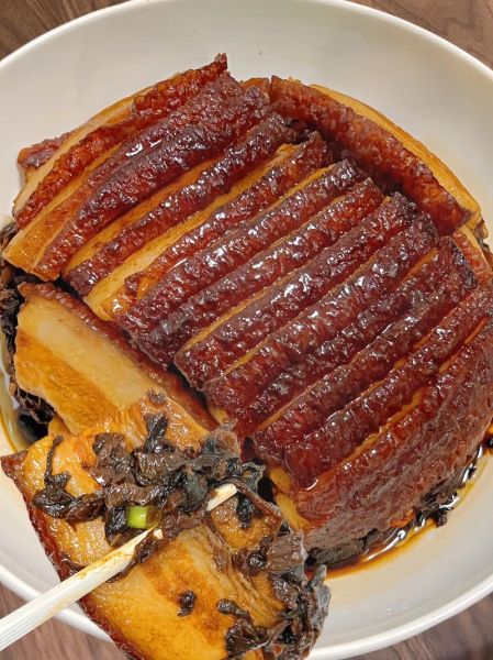 梅菜扣肉怎么做才肥而不腻_梅菜扣肉蒸多久才入味-第2张图片-山城妙识 梅菜扣肉怎么做才肥而不腻_梅菜扣肉蒸多久才入味-第2张图片-山城妙识