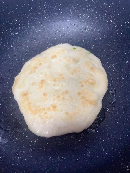 早餐烙饼怎么做_简单好吃的家常做法-第1张图片-山城妙识 早餐烙饼怎么做_简单好吃的家常做法-第1张图片-山城妙识