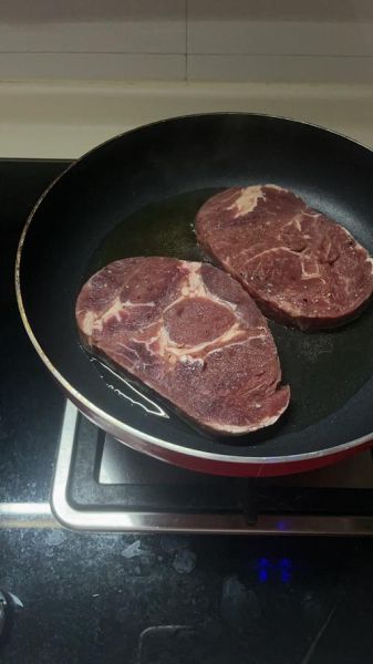 家庭自制牛排怎么做_牛排腌制多久才入味-第2张图片-山城妙识 家庭自制牛排怎么做_牛排腌制多久才入味-第2张图片-山城妙识