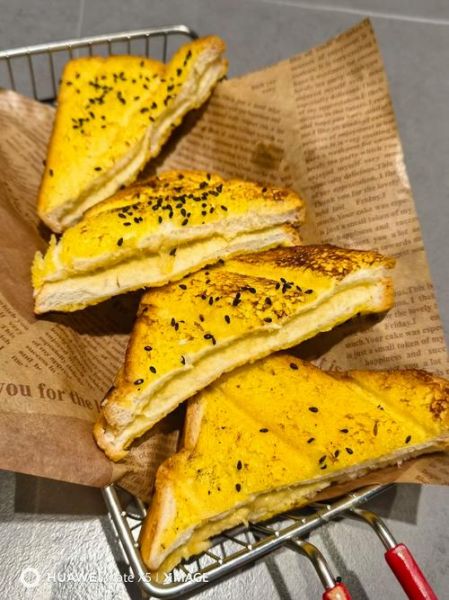 烧烤店烤面包片刷什么酱_烤面包片用什么黄油好吃-第2张图片-山城妙识 烧烤店烤面包片刷什么酱_烤面包片用什么黄油好吃-第2张图片-山城妙识