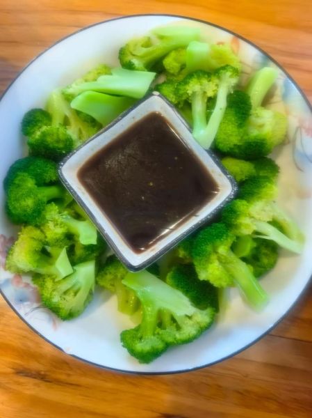 芥末西兰花怎么做凉拌_芥末西兰花凉拌要焯水吗-第3张图片-山城妙识