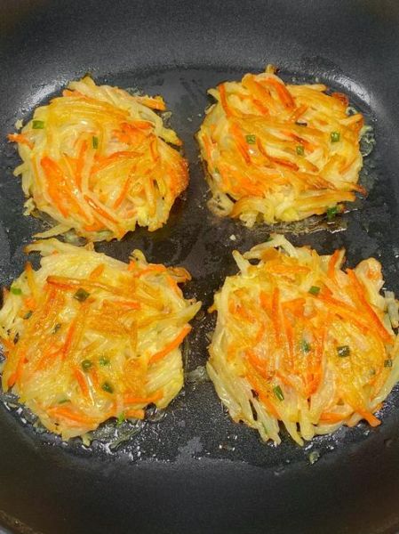 土豆早餐饼怎么做_土豆早餐饼的家常做法-第1张图片-山城妙识 土豆早餐饼怎么做_土豆早餐饼的家常做法-第1张图片-山城妙识