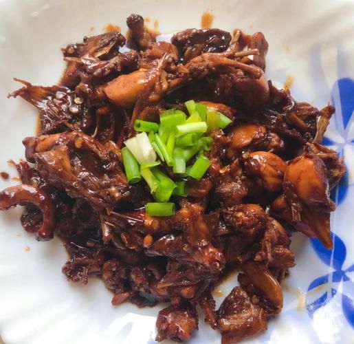 鹌鹑怎么做好吃_家常鹌鹑做法大全-第1张图片-山城妙识 鹌鹑怎么做好吃_家常鹌鹑做法大全-第1张图片-山城妙识