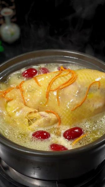 虫草花鸡汤的功效与作用_孕妇能喝虫草花鸡汤吗-第1张图片-山城妙识 虫草花鸡汤的功效与作用_孕妇能喝虫草花鸡汤吗-第1张图片-山城妙识