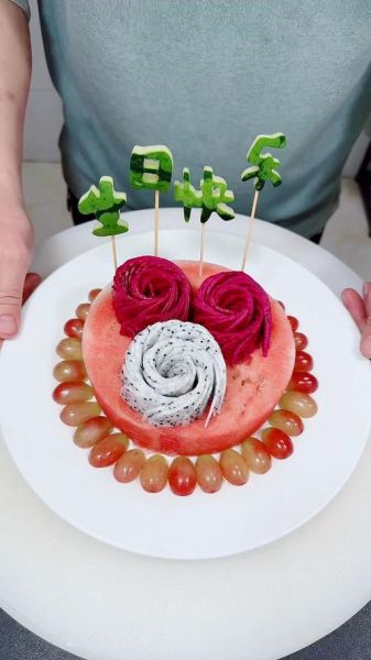 超漂亮的生日蛋糕怎么做_超漂亮的生日蛋糕推荐-第3张图片-山城妙识