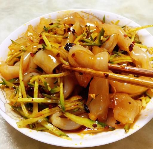 素炒拉皮怎么炒不粘锅_素炒拉皮的家常做法-第1张图片-山城妙识 素炒拉皮怎么炒不粘锅_素炒拉皮的家常做法-第1张图片-山城妙识