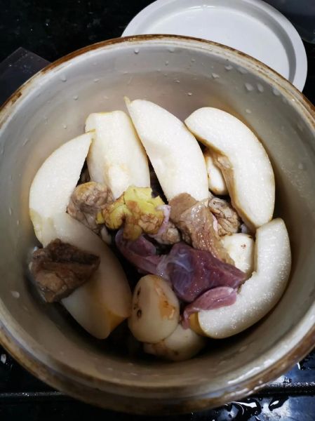 雪梨瘦肉汤怎么做润肺_雪梨瘦肉汤润肺做法-第2张图片-山城妙识 雪梨瘦肉汤怎么做润肺_雪梨瘦肉汤润肺做法-第2张图片-山城妙识