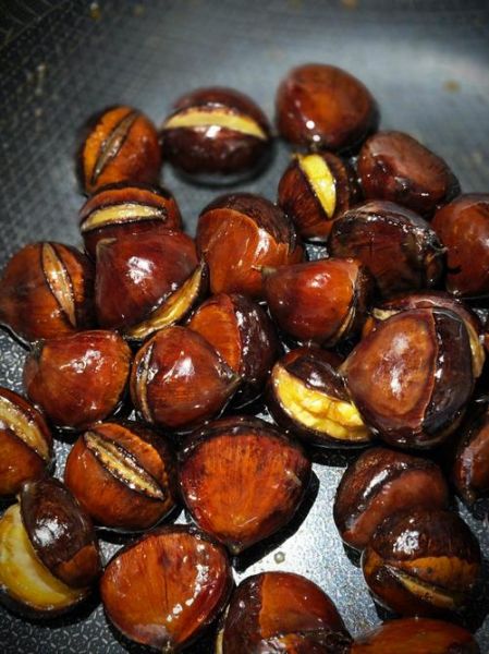 炒板栗怎么炒才好吃_炒板栗用什么锅最好-第1张图片-山城妙识
