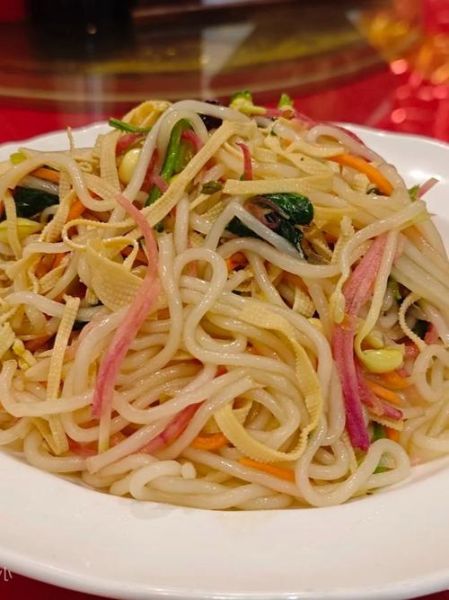 凉拌粉条怎么做好吃又简单_凉拌粉条的家常做法-第3张图片-山城妙识 凉拌粉条怎么做好吃又简单_凉拌粉条的家常做法-第3张图片-山城妙识