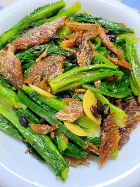 豆豉鱼油麦菜怎么炒好吃_豆豉鱼油麦菜家常做法-第2张图片-山城妙识